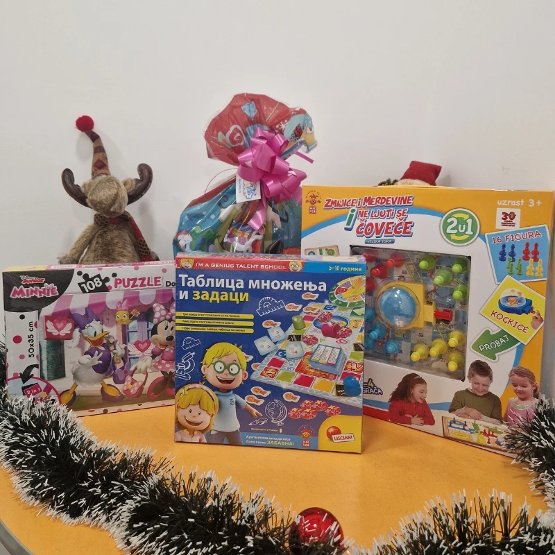 Novogodišnji slatki paketić 2023 za dečake od 1499 din, 5-7g