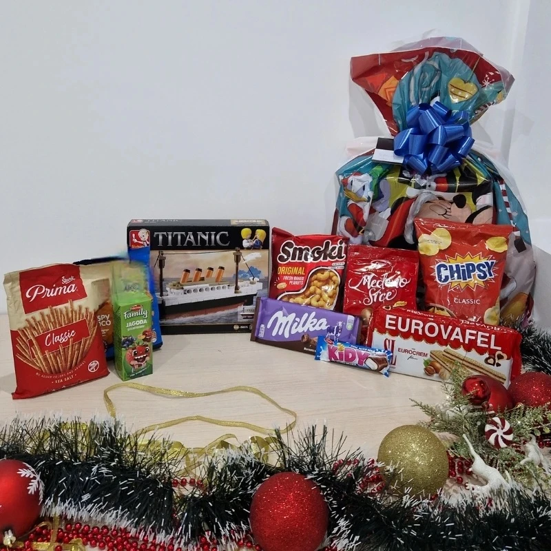 Novogodišnji slatki paketić za dečake od 1699 din 2024, 5-7g